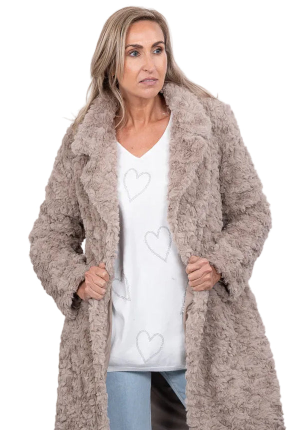Faux shearling coat | Runway Secrets